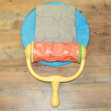 Play-N-Clay Shells and Starfish Giant Clay Roller | Clay King