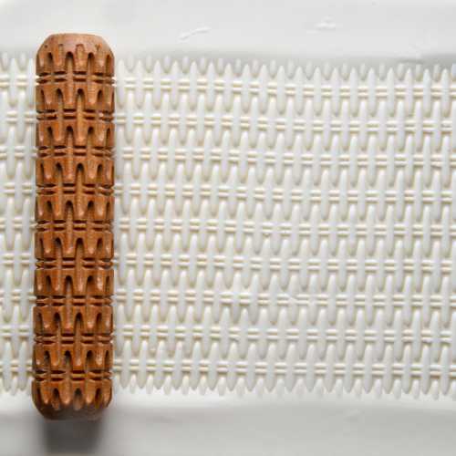 MKM BHR-142 Big Hand Roller - Basket Weave | Clay King