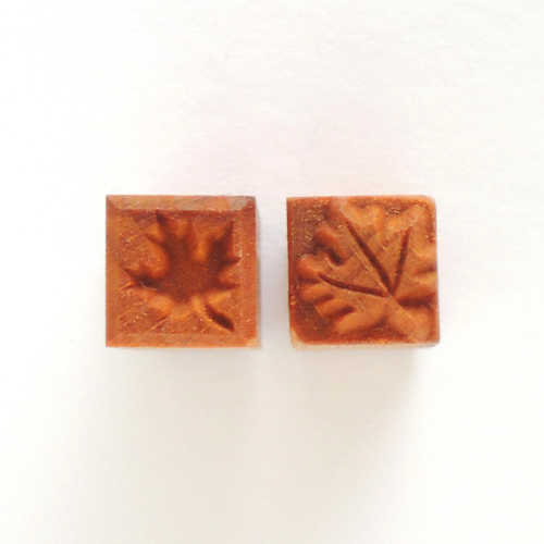 MKM SSS-106 Small Square Double Sided Stamp - Maple Leaf | Clay King