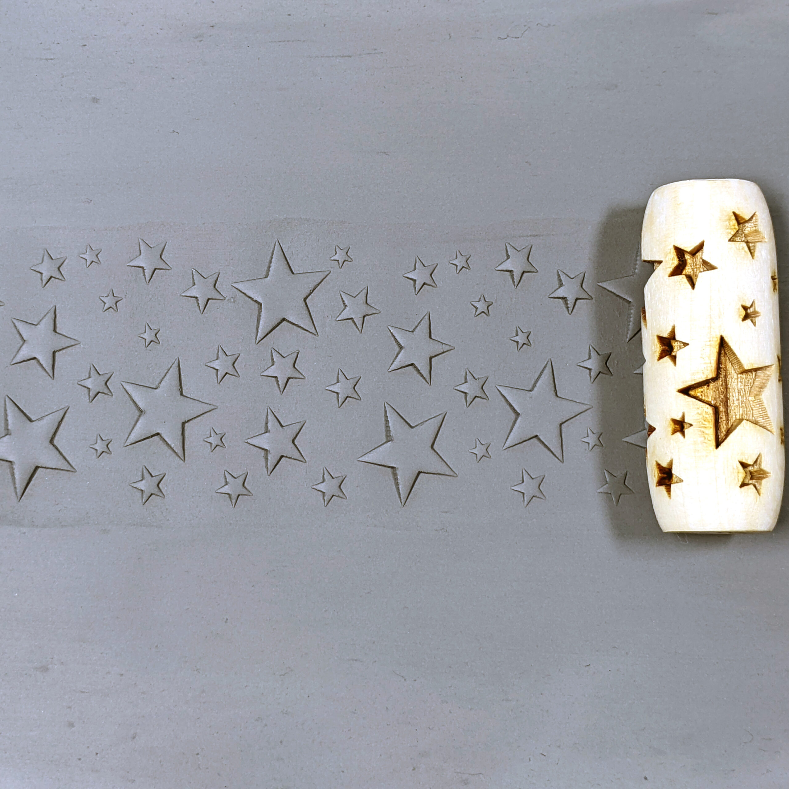 Socwell SD2213 Hand Roller - Star Pattern | Clay King