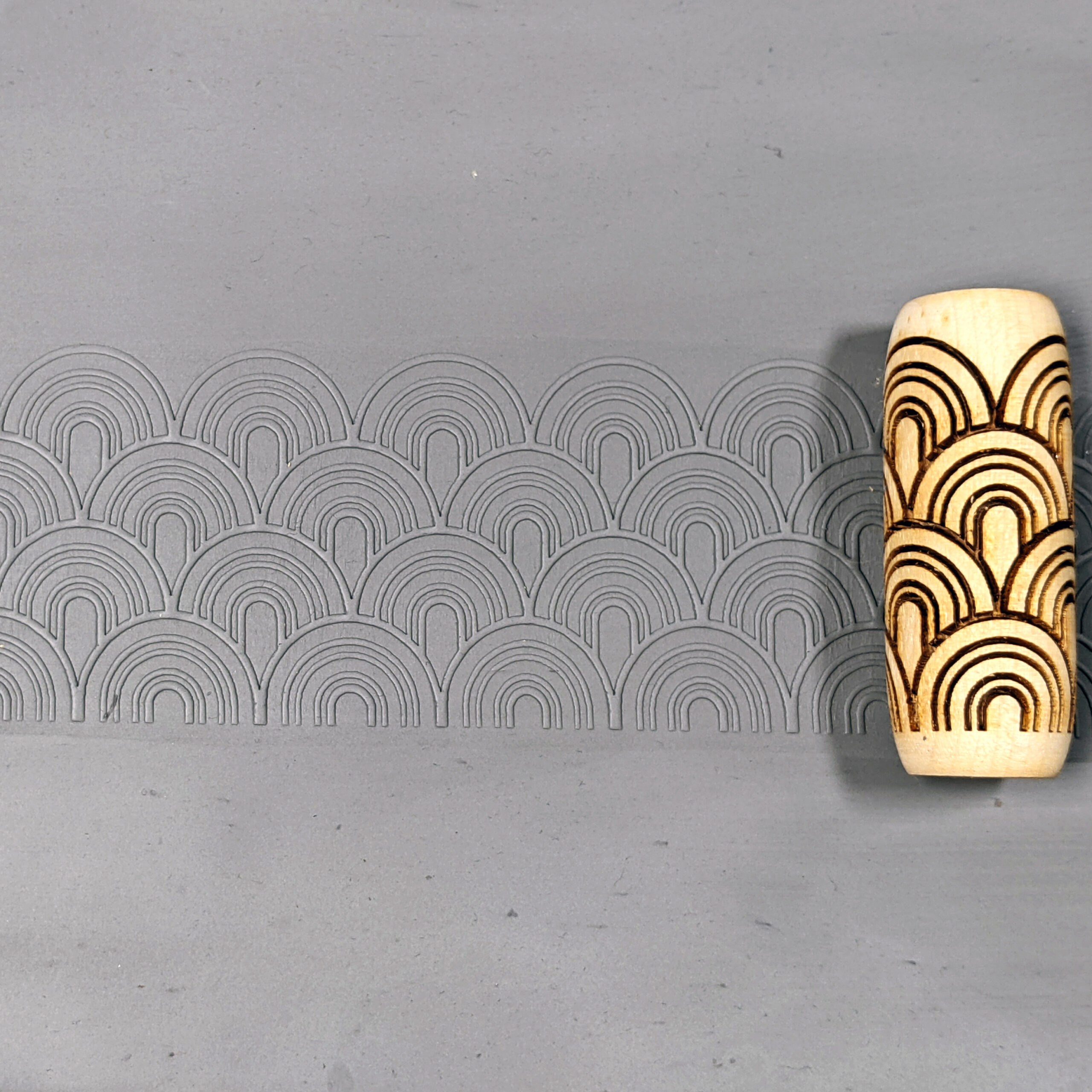 Socwell SD2241 Hand Roller - Art Deco | Clay King