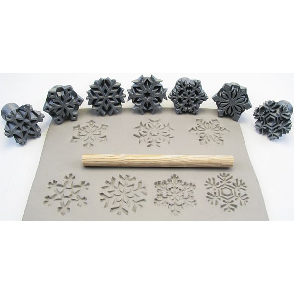 Spectrum RR014 Set of 7 1.2″ Stamps - Snowflakes | Clay King